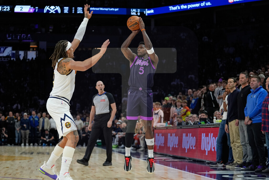 Tripl-dabl Jokića u pobedi Denvera protiv Minesote - Tanjug