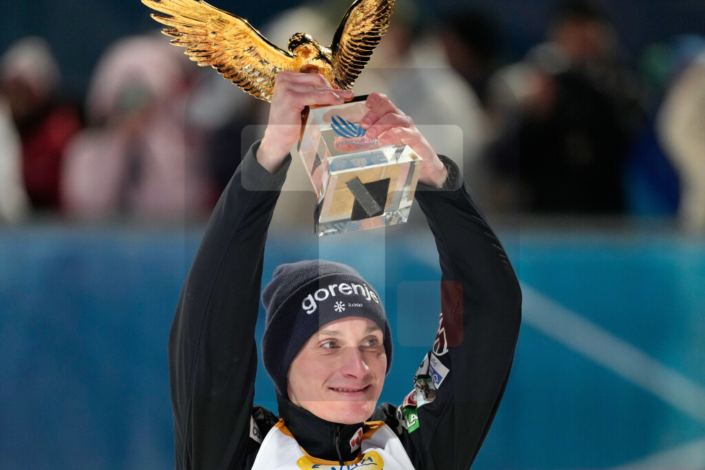 Slovenac Domen Prevc drugim mestom u Bišoshofenu osvojio turneju ...