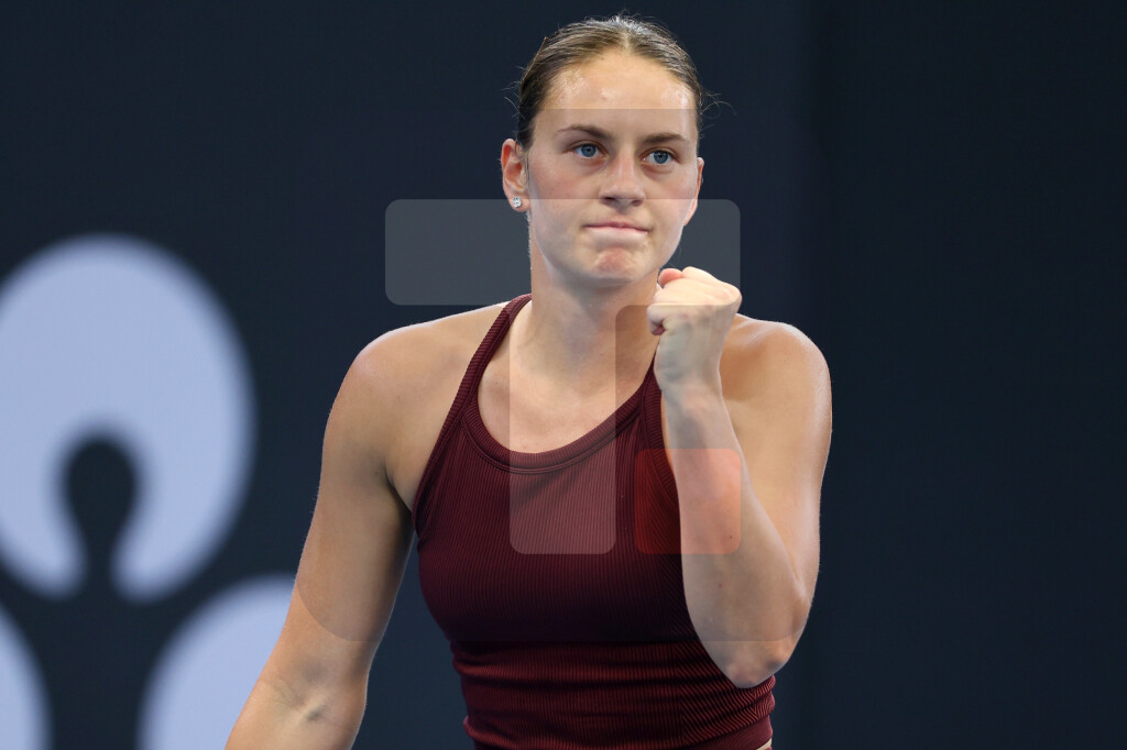 Arina Sabalenka i Marta Kostjuk finalistiknje WTA turnira u Brizbejnu ...